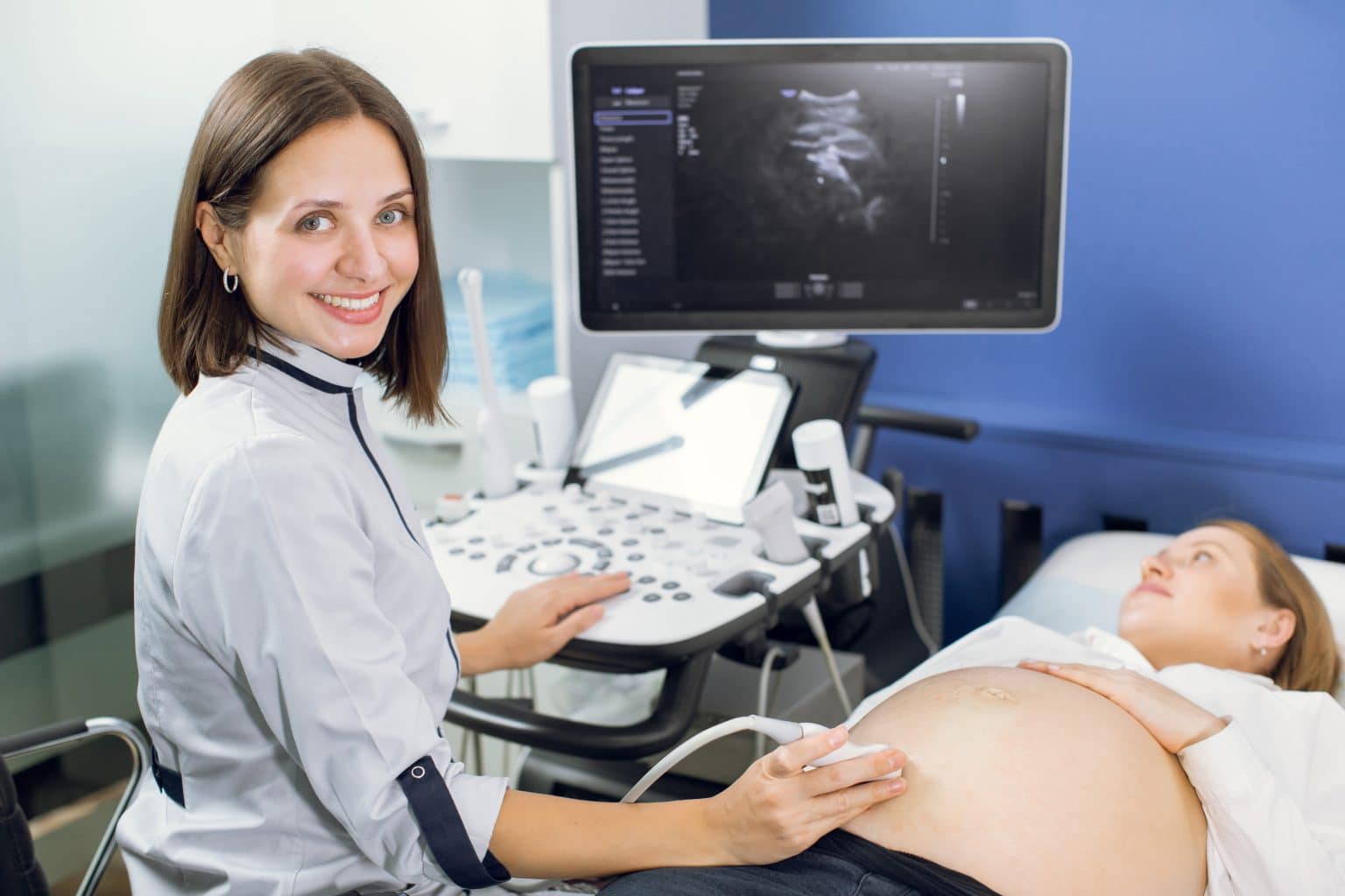 When is the First Ultrasound Done During Pregnancy? – Starting the ...